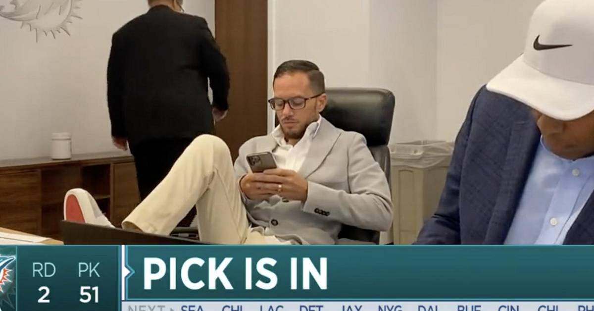 Miami Dolphins Coach Mike McDaniel Became a Meme During 2023 NFL Draft ...
