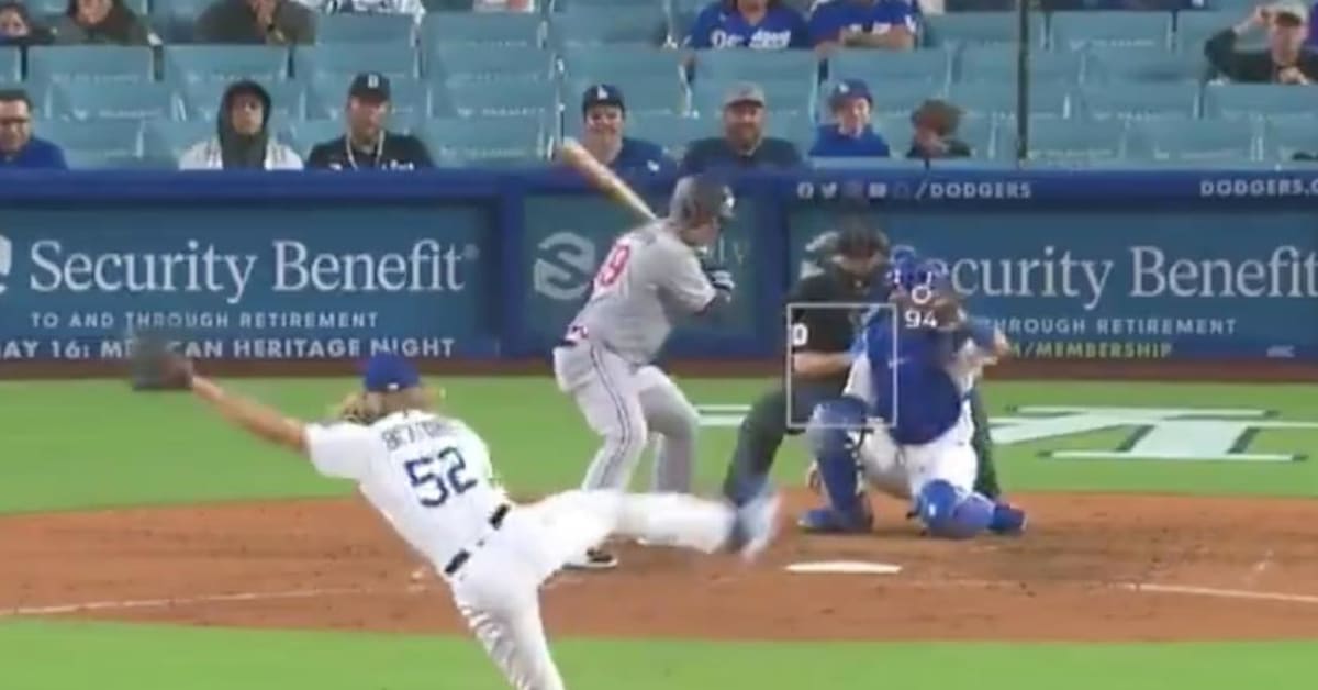 Twins-Dodgers: MLB Ump Phil Cuzzi Got Crushed by Fans for Embarrassing ...