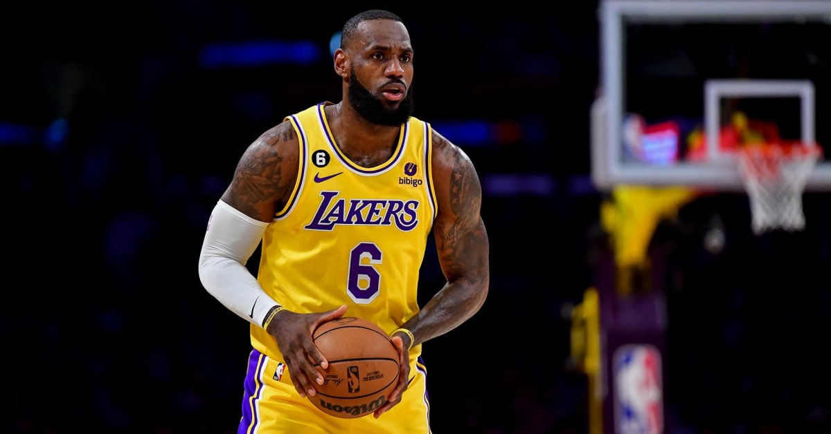 LeBron James Jokes About How He Would Respond to Getting Reported ...