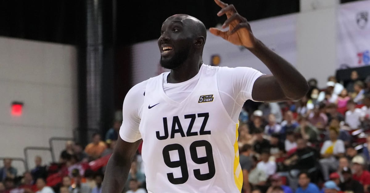 NBA Summer League: Fans had jokes about Taco Fall’s odd free throw form ...