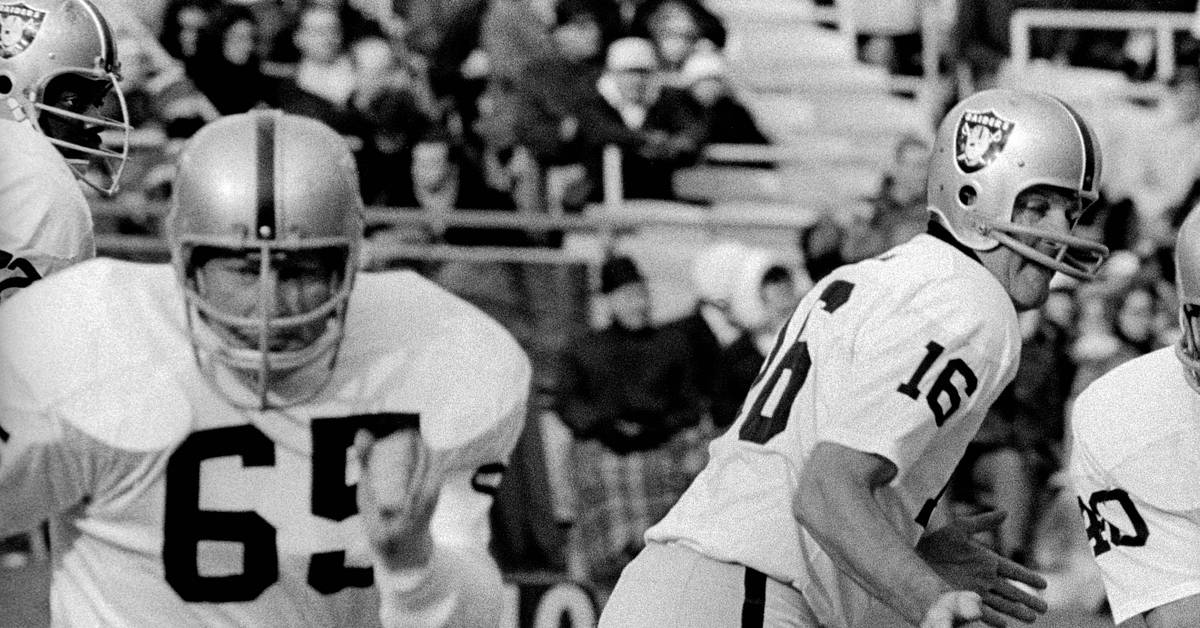 Wayne Hawkins, Oakland Raiders’ AFL All-Star Lineman, Dies - Sports ...