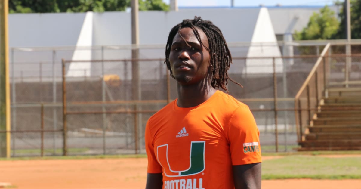 Running Back Chris Johnson Signs Letter of Intent With Miami Hurricanes ...