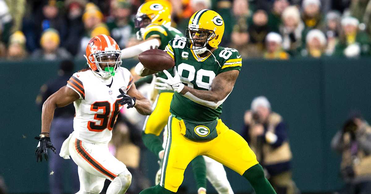 Lewis Details How Packers Essentially Have ‘Two Different Playbooks ...