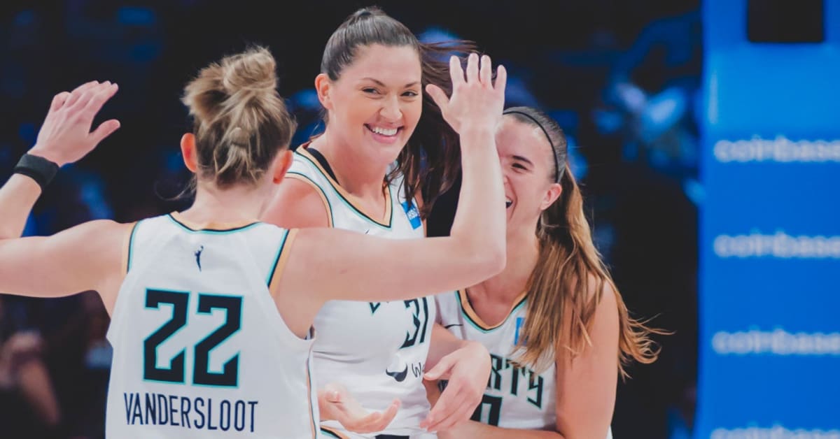 Stef-tember: Stef Dolson From Deep Helps Liberty Stifle Sparks - Sports ...