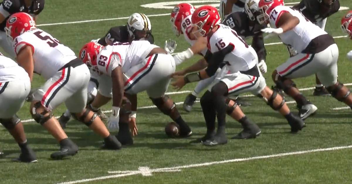 Georgia OL Deftly Rumbled for First Down vs. Vanderbilt, and Fans Were ...