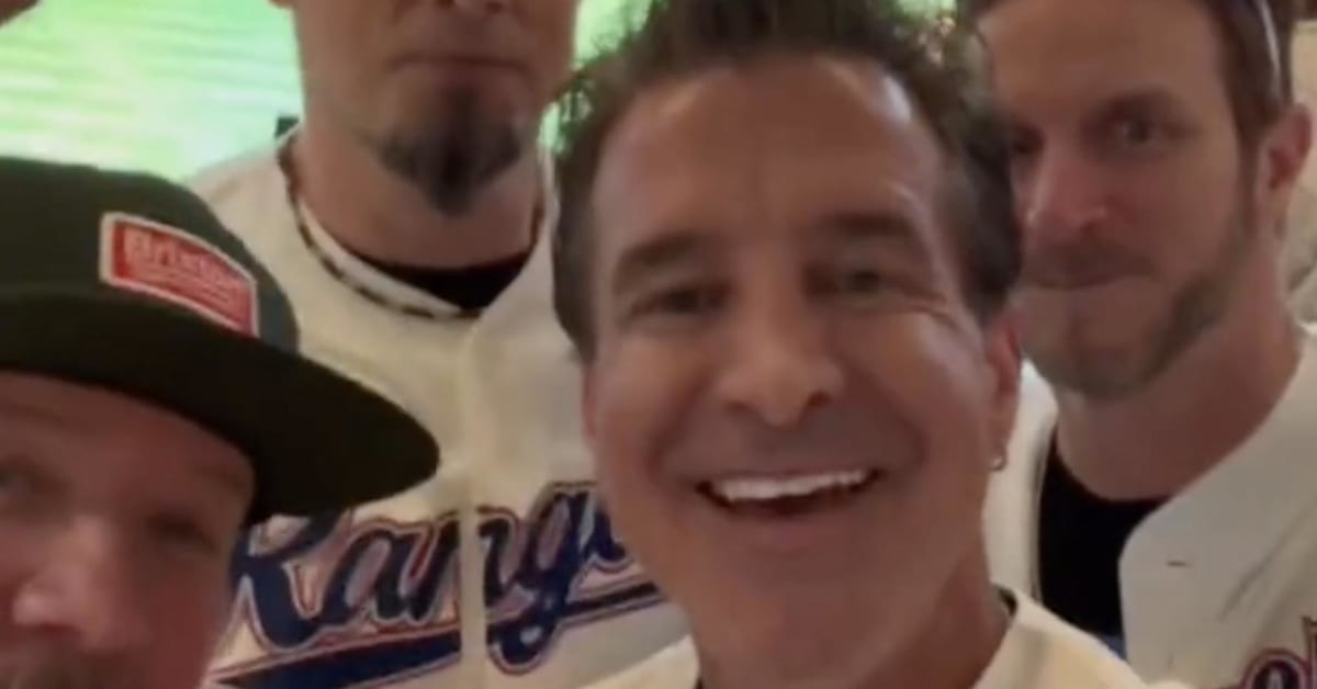 MLB Fans Couldn’t Stop Laughing at Creed Lead Singer Scott Stapp for ...