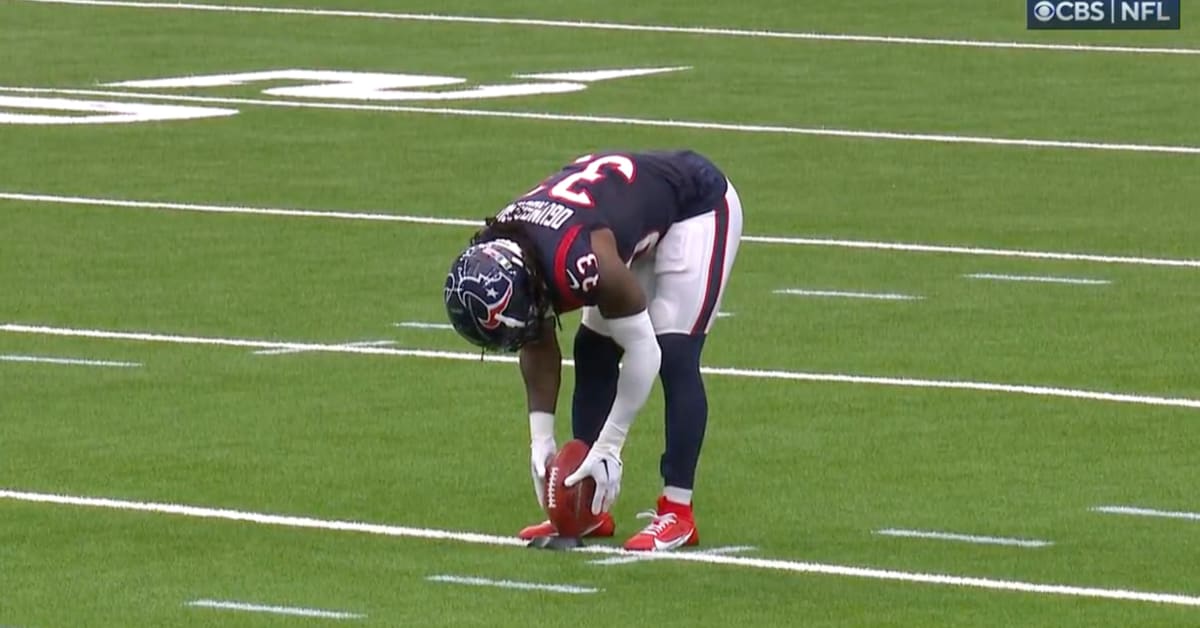 Texans RB Dare Ogunbowale Booted a Beautiful Kickoff and Go-Ahead FG After Having to Pitch in ...