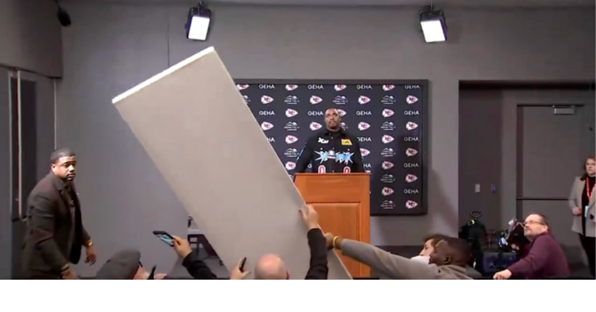 Look: Falling Ceiling Tile Interrupts Chiefs Press Conference, and Fans ...
