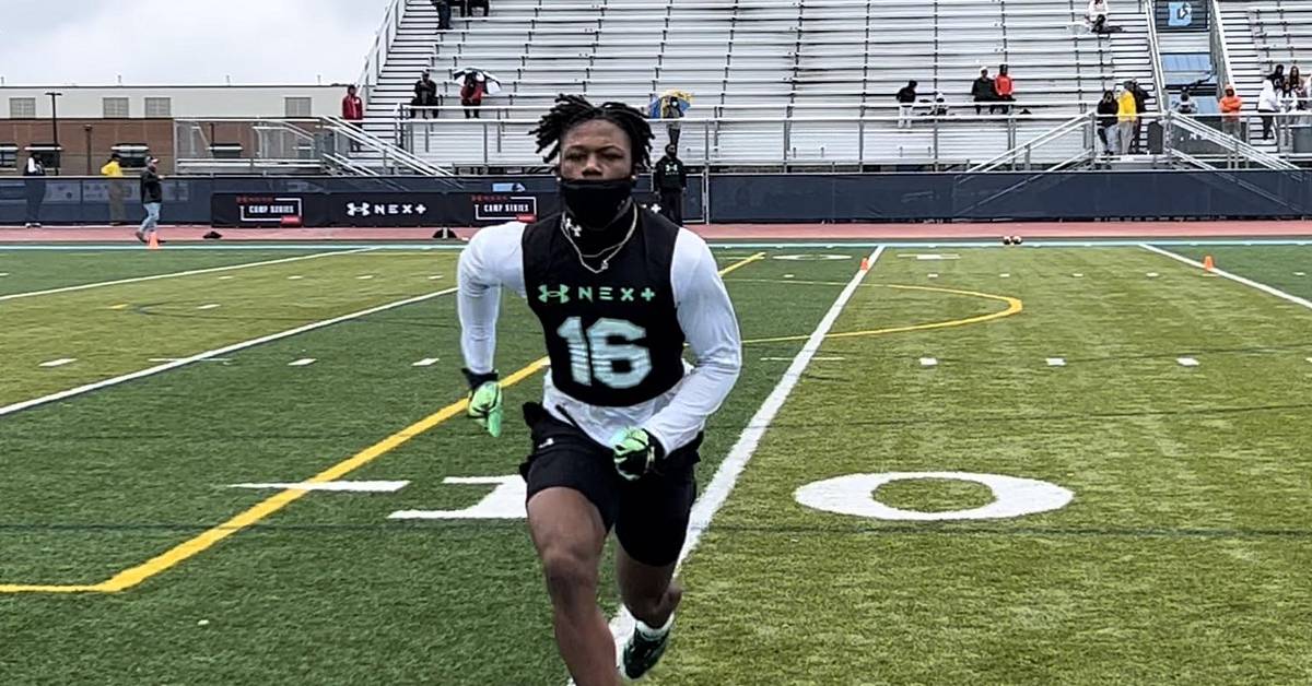 Ole Miss Legacy Football Recruit TJ Metcalf Returning to Oxford with ...