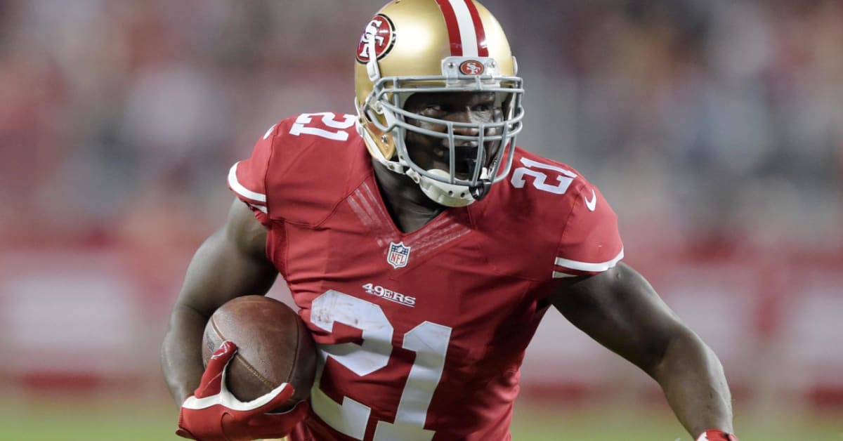 49ers Bring Back Iconic Franchise Running Back Frank Gore in Front ...