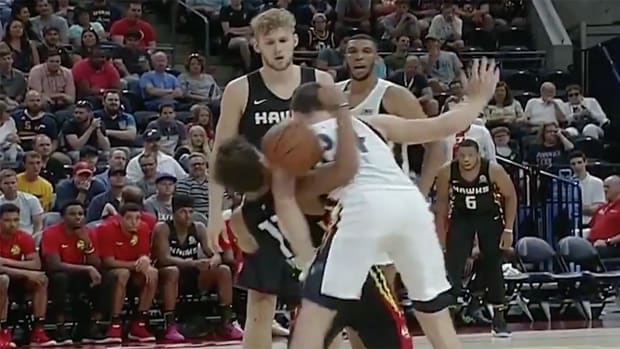 Trae Young surprises little brother with school visit (video) - Sports ...