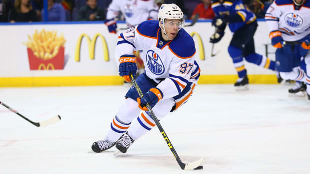 Edmonton Oilers rookie Connor McDavid workout, body - Sports Illustrated