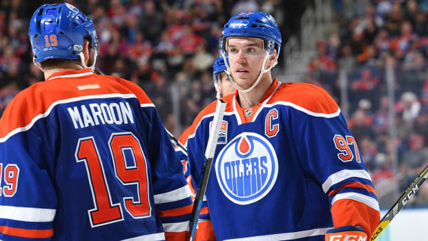 Edmonton Oilers rookie Connor McDavid workout, body - Sports Illustrated