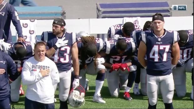 Why do NFL players kneel during the national anthem? - Sports Illustrated