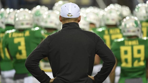 Behind the scenes with Oregon strength coach Aaron Feld - Sports ...