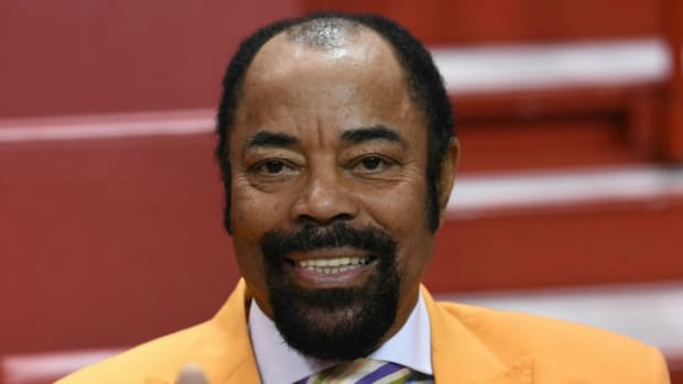 Walt Frazier was the biggest stud in the '70s - Sports Illustrated