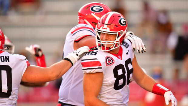The Dawg Walk - Sports Illustrated Georgia Bulldogs News, Analysis and More
