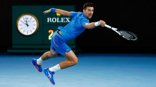 Wimbledon 2015: Novak Djokovic is dominating on return of serve ...