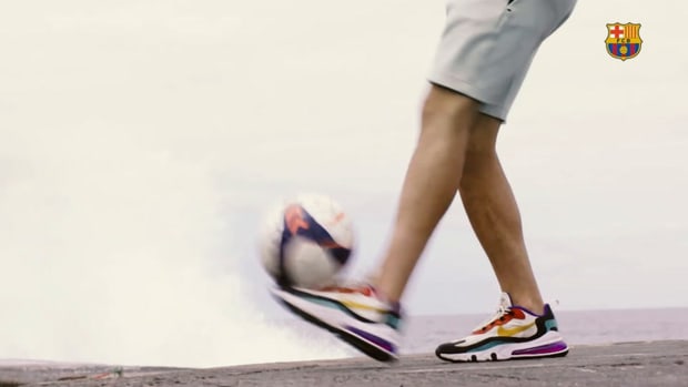 Pedri 8 second challenge - Soccer - OneFootball on Sports Illustrated