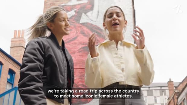 Trailblazers: Kmita twins meet boxer Laura Pain for challenge - Soccer ...