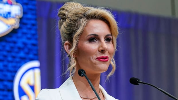 Laura Rutledge - Sports Illustrated All Hogs News, Analysis and More