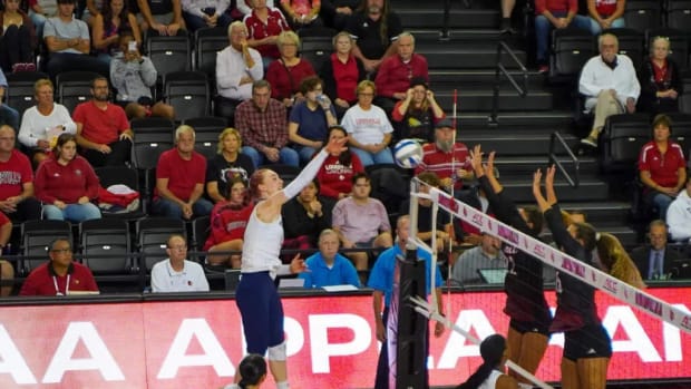 Volleyball - Sports Illustrated Georgia Tech Yellow Jackets News ...