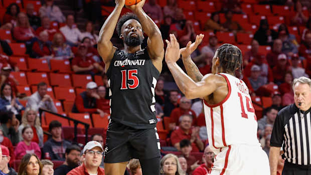 Cincinnati Basketball Keys to the Game: Dayton Flyers - All Bearcats