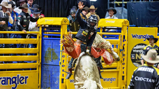 9 Days to the NFR: Bareback Rider No. 9 Jayco Roper - Sports ...