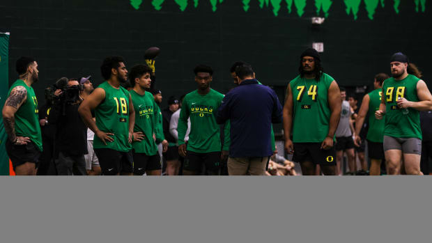 Football - Sports Illustrated Oregon Ducks News, Analysis and More