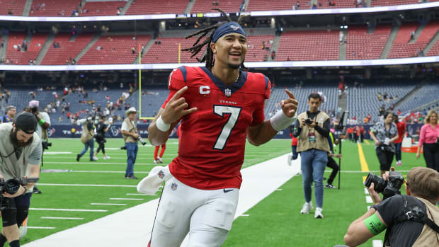 Articles by Alexandra Cox - Sports Illustrated Houston Texans News ...