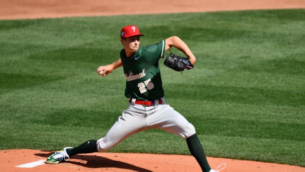 MLB players face spitting ban to stop COVID spread - Sports Illustrated