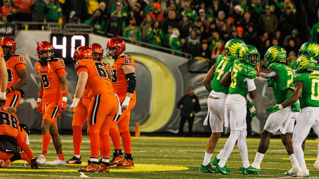 Oregon Recruiting: Oregon Ducks Extending Offers in the Transfer Portal ...