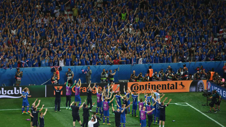 7 of the Most Iconic National Team Fans From Around the World - Sports ...