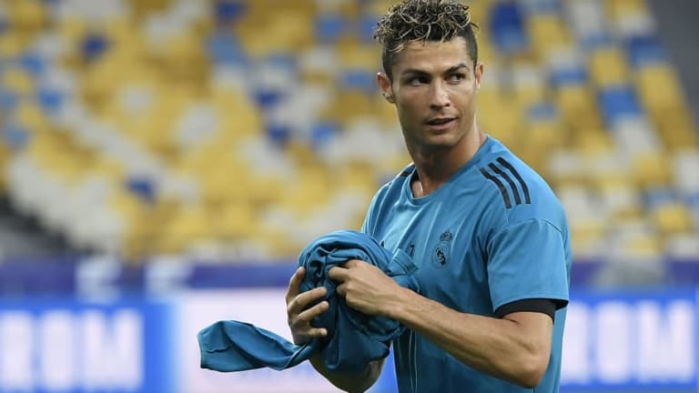 VIDEO: Cristiano Ronaldo Nails Cameraman With Wayward Shot in Training ...