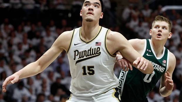 Zach Edey Scores 38, No. 1 Purdue Dominates Michigan State 77-61 ...
