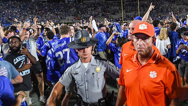 Duke Basketball One-And-Done Leads Student Section in Win Over Clemson ...