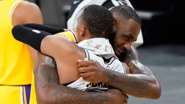 Dejounte Murray Trained with LeBron James Following Pro-Am Game ...