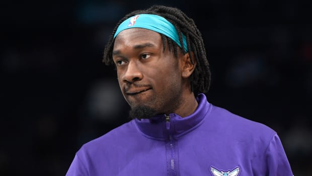 Hornets Win When Duke Basketball Pro Mark Williams Thrives Down Low ...