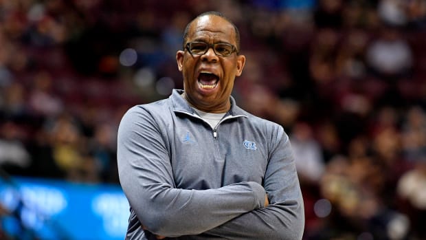 UNC Basketball Recruiting Class Slides Again in National Ranking ...
