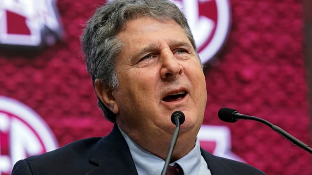 Mike Leach death: College football world reacts after loss of coaching ...