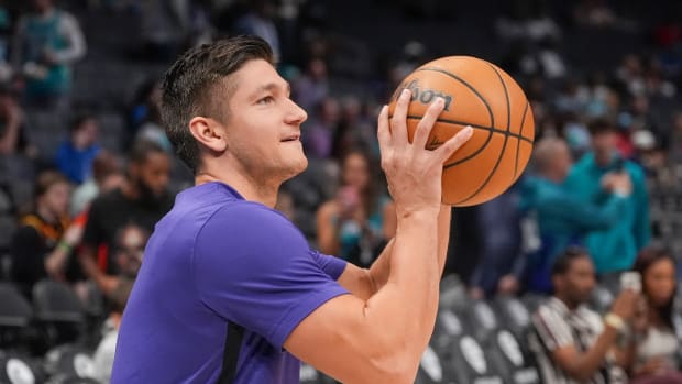 Duke Basketball Product Grayson Allen Goes Off Against 76ers - Sports ...