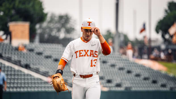 Texas Longhorns vs. No. 6 West Virginia Mountaineers: Live Game Updates ...
