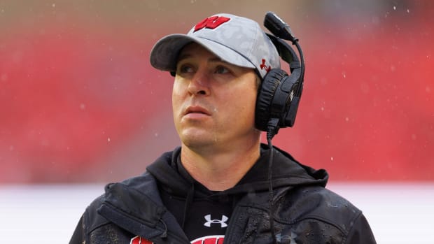 Wisconsin football: Jim Leonhard weekly press conference recap - Sports ...