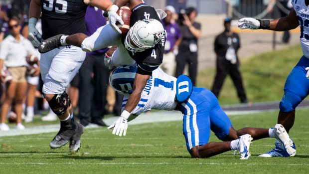 Duke football star 'willing to come off the bench' in basketball ...