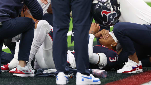'It Hurts': Houston Texans React to Season-Ending Injury to Tank Dell ...