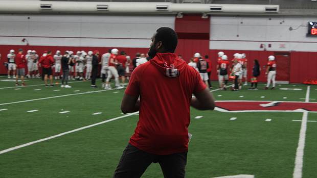 Wisconsin football assistant coach profiles: wide receivers coach Alvis ...