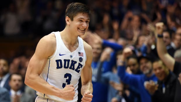Duke Basketball Champ Takes Flight for Suns With Authority - Sports ...