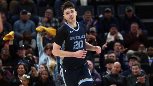 Duke Basketball Alum Delivers Buckets in Long-Awaited NBA Debut ...