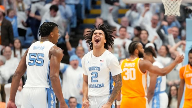HALFTIME REPORT: UNC Basketball Utterly Dominating Vaunted Tennessee D ...