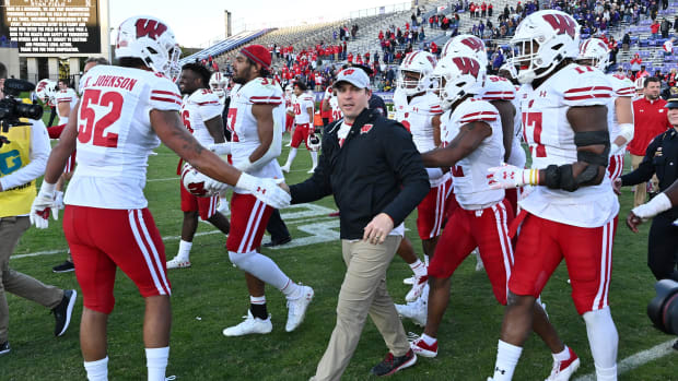 Wisconsin football: Jim Leonhard weekly press conference recap - Sports ...